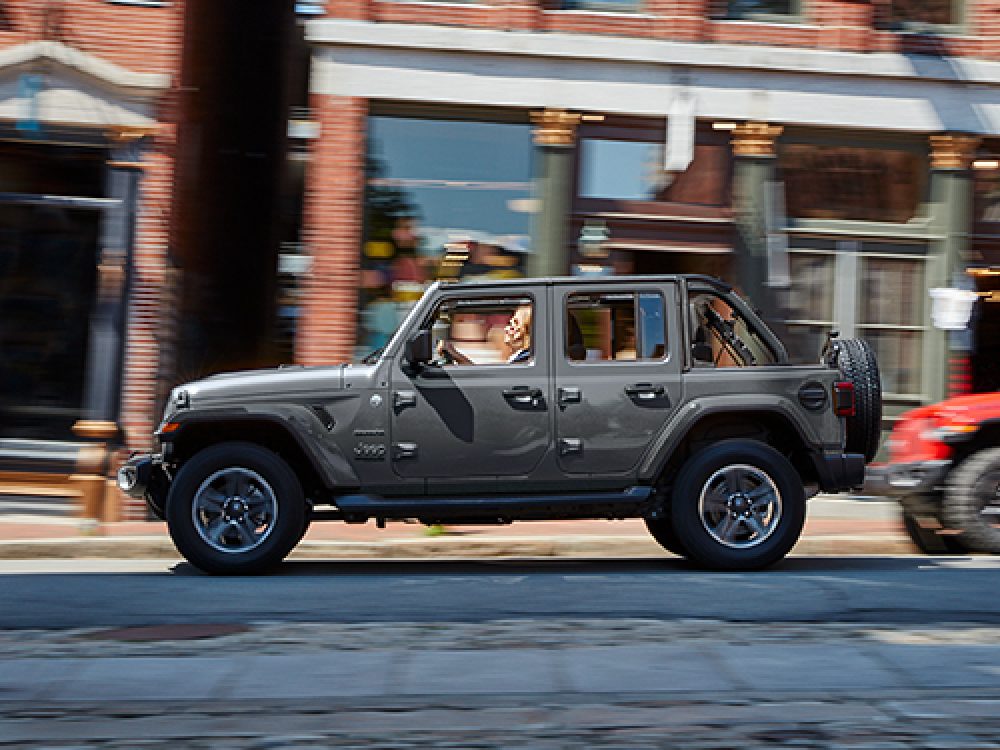 Jeep® Wrangler in Bangladesh - Midsize SUV With 4x4 Capability